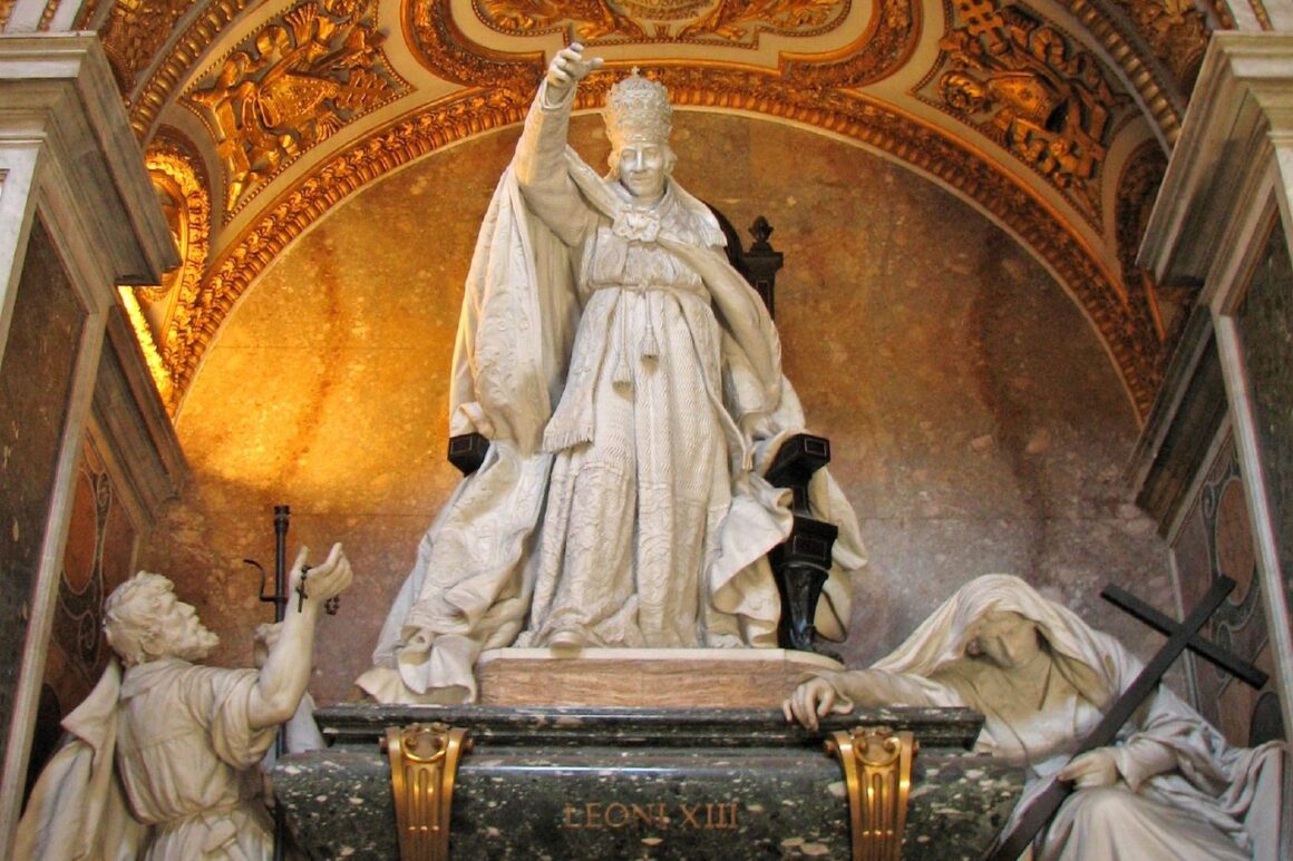 Liberalism and Leo XIII - Public Discourse